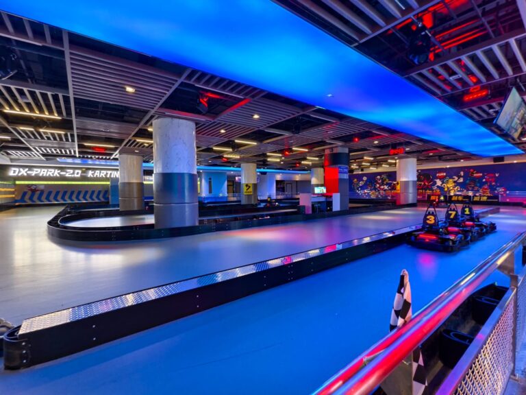 深圳寶安前海「DX-PARK 2.0·地心公園」，佔地 16 萬平方呎的超大空間，有卡丁車區、碰碰車、電玩城、保齡球，可以玩足一日！ | 大灣區旅遊情報網 (By Runhotel)